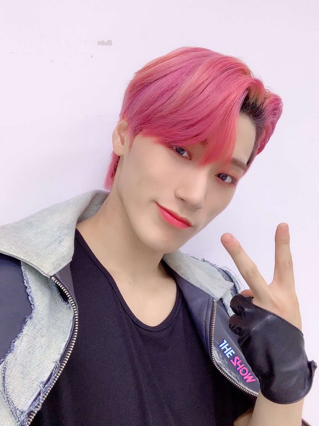 Ateez 에이티즈 On Twitter Rt Sbsmtvtheshow [★254회 더쇼초이스 후보①] 오늘도 우리티즈