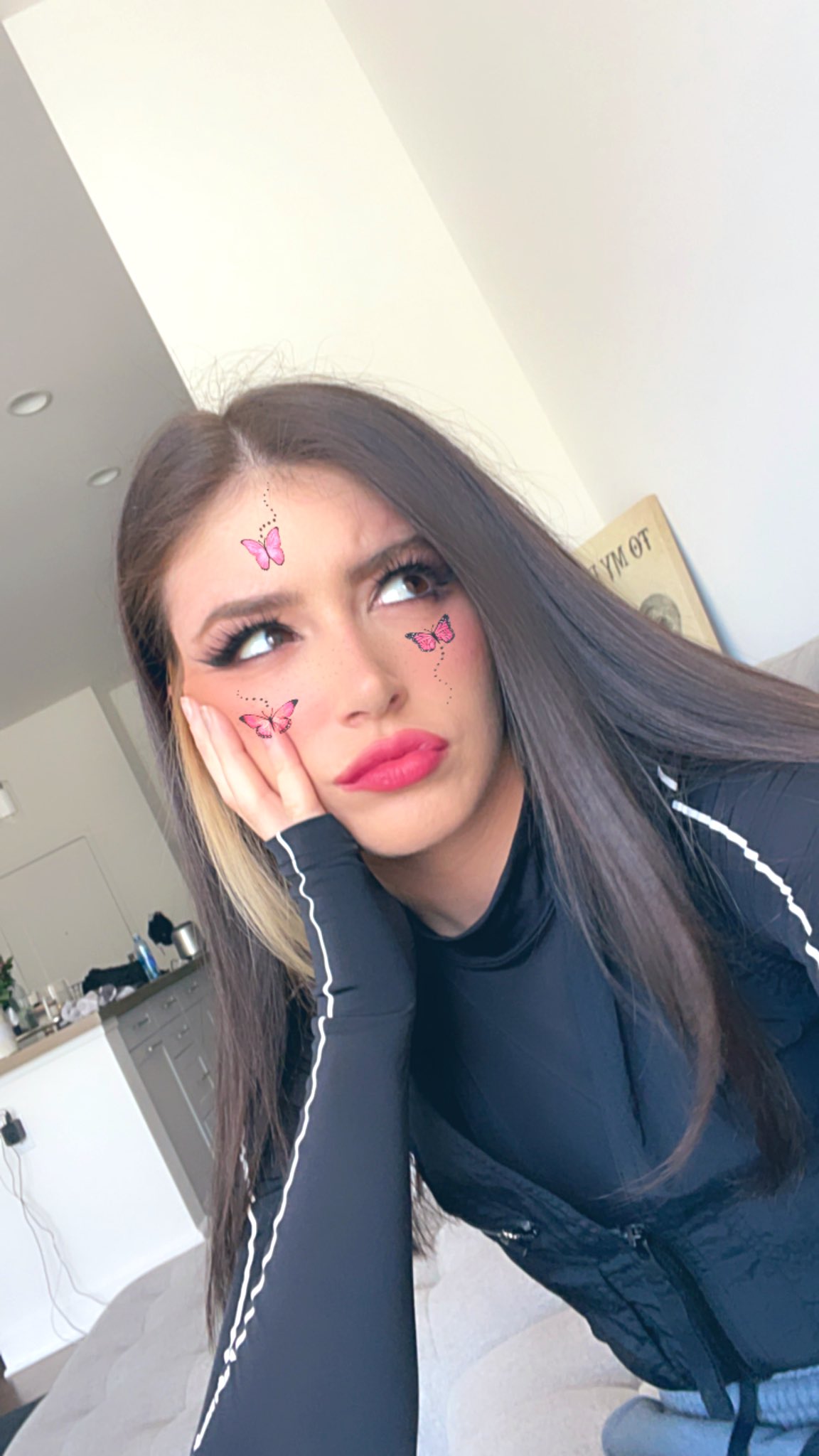 Side Ponytail Memes Side Ponytail GIFs | Tenor