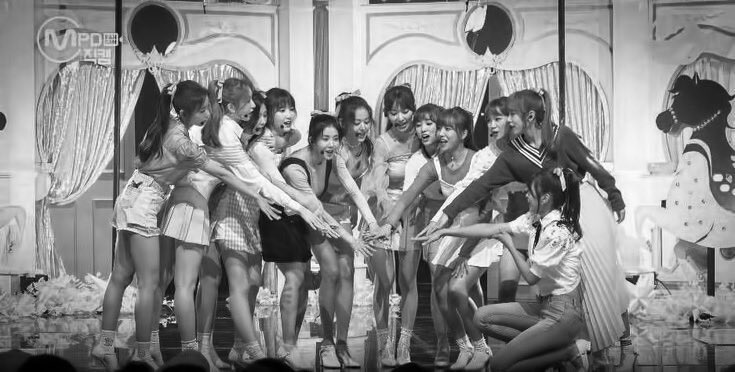 꼬북 (@wiz_lee_wiz) | Twitter