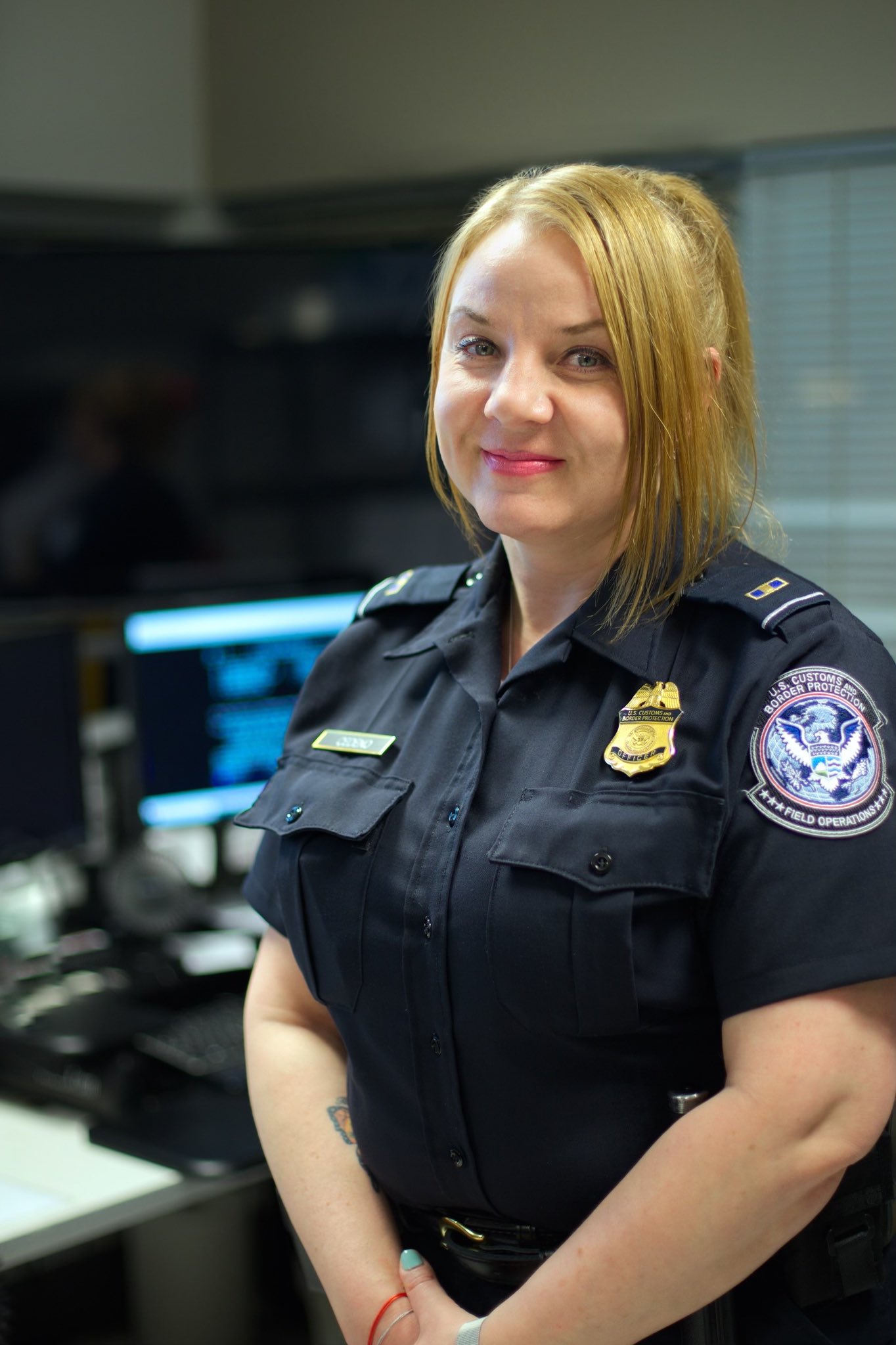 Us Customs And Border Protection Agent This Family Just Reminded CBP