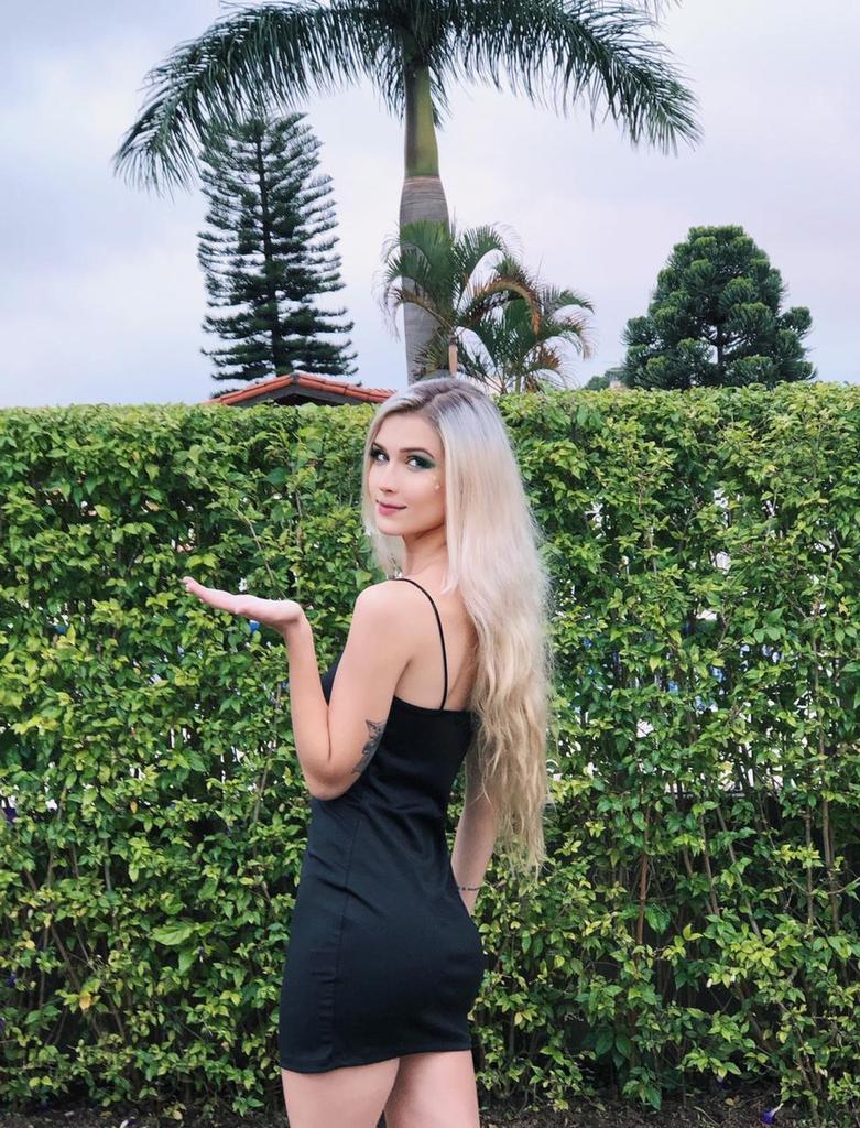 Letícia Caputi On Twitter O Melhor é Que Ela Não Afinou Tanto Seu