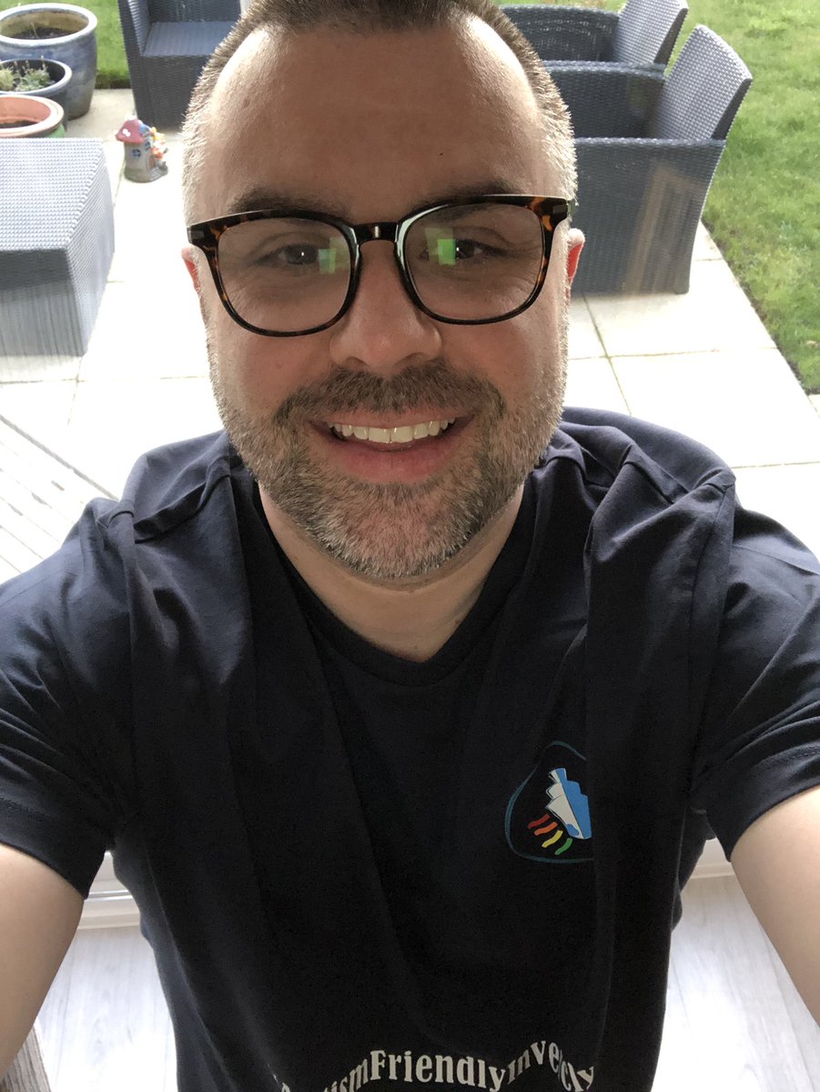 Michael Roach's Instagram, Twitter & Facebook on IDCrawl