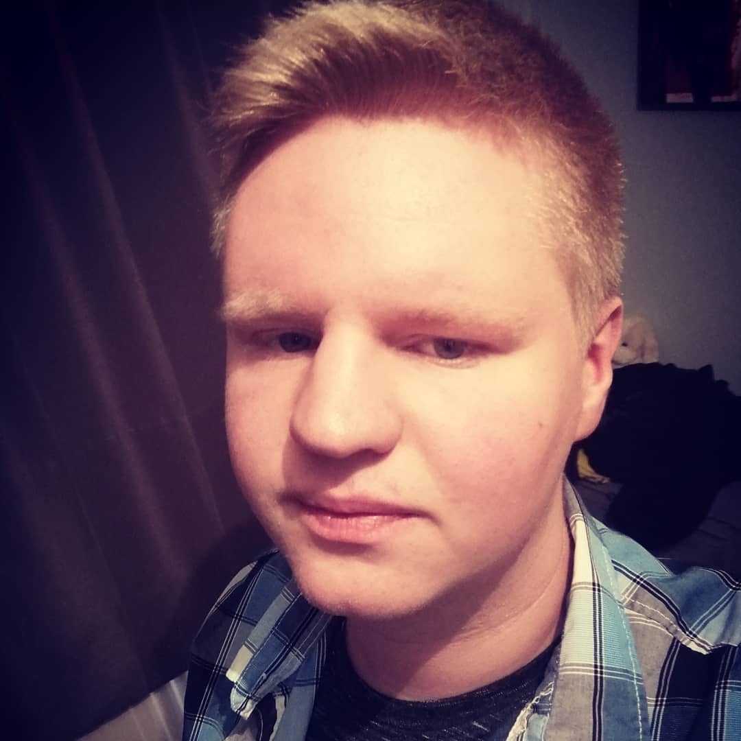 Brandon Rae's Instagram, Twitter & Facebook on IDCrawl