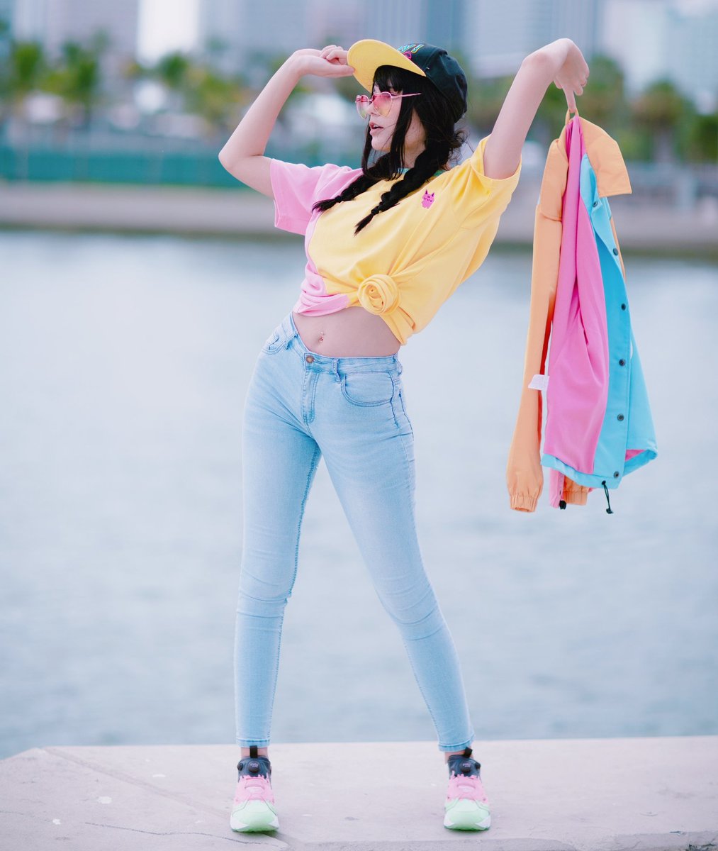 Twoucan - AWOOO🤍 (@jeanwanwan)