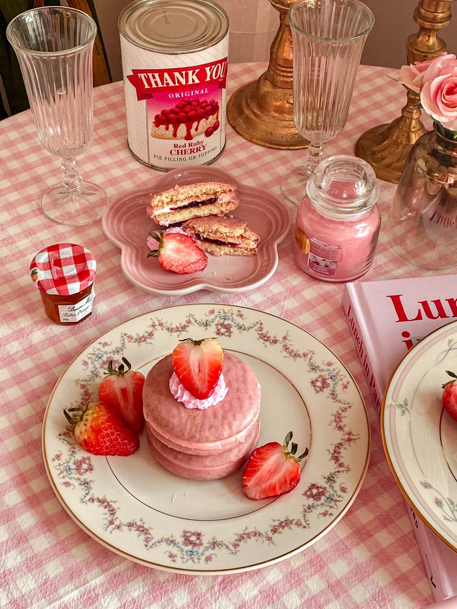 딸기 초코파이 맛있다🍓 완전 내 취향 텀블벅🍓𝓒𝓱𝓪𝓮𝓻𝓲 쳐리 @chaeeeri