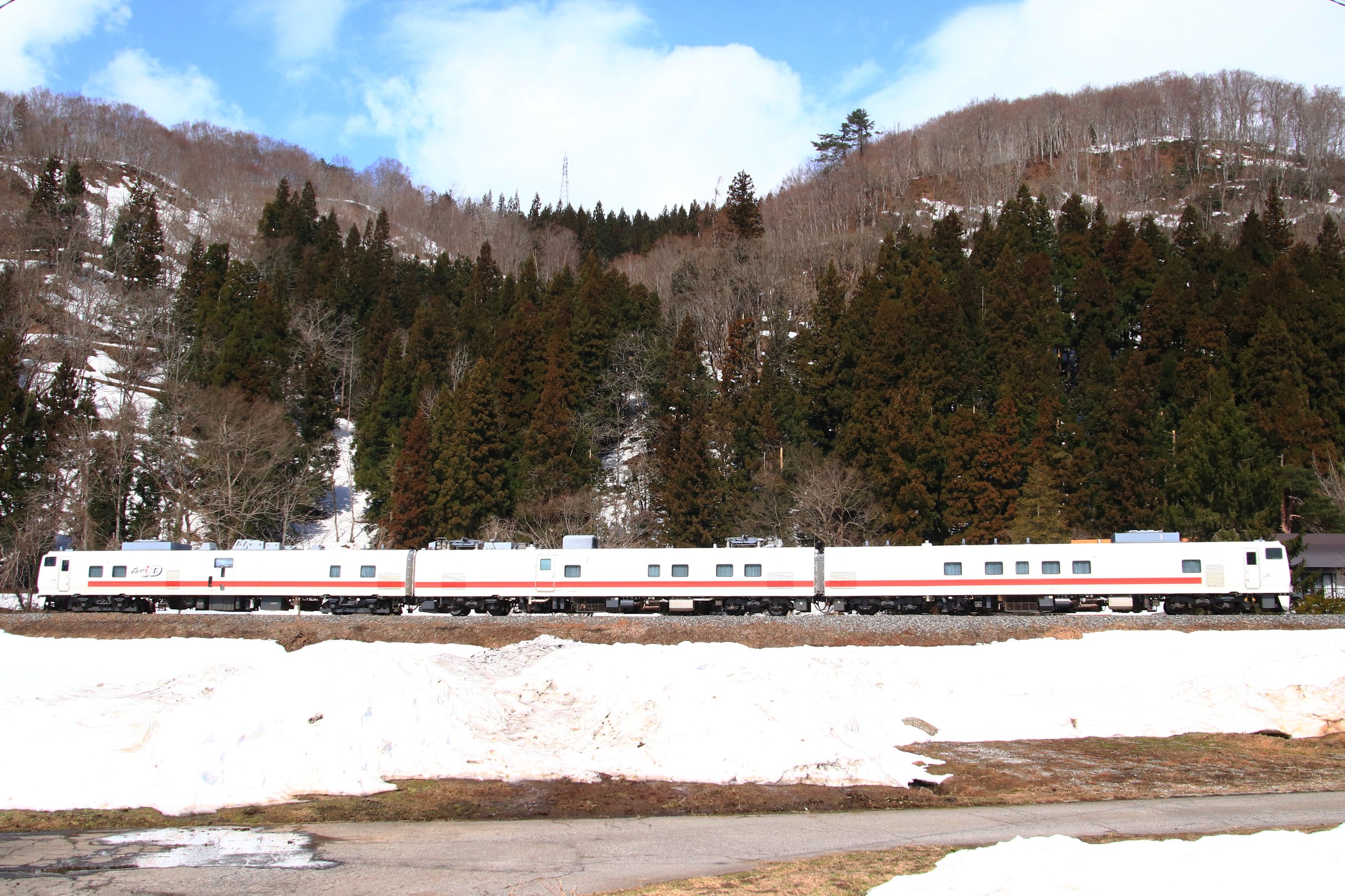 hyama N401編成 on Twitter: "ｷﾔE193系（Easti-D）を使用した飯山線検測が行われたので撮影しました。今日は、早朝ではなく午前中の運転となりおそらく初めて飯山線下 ...