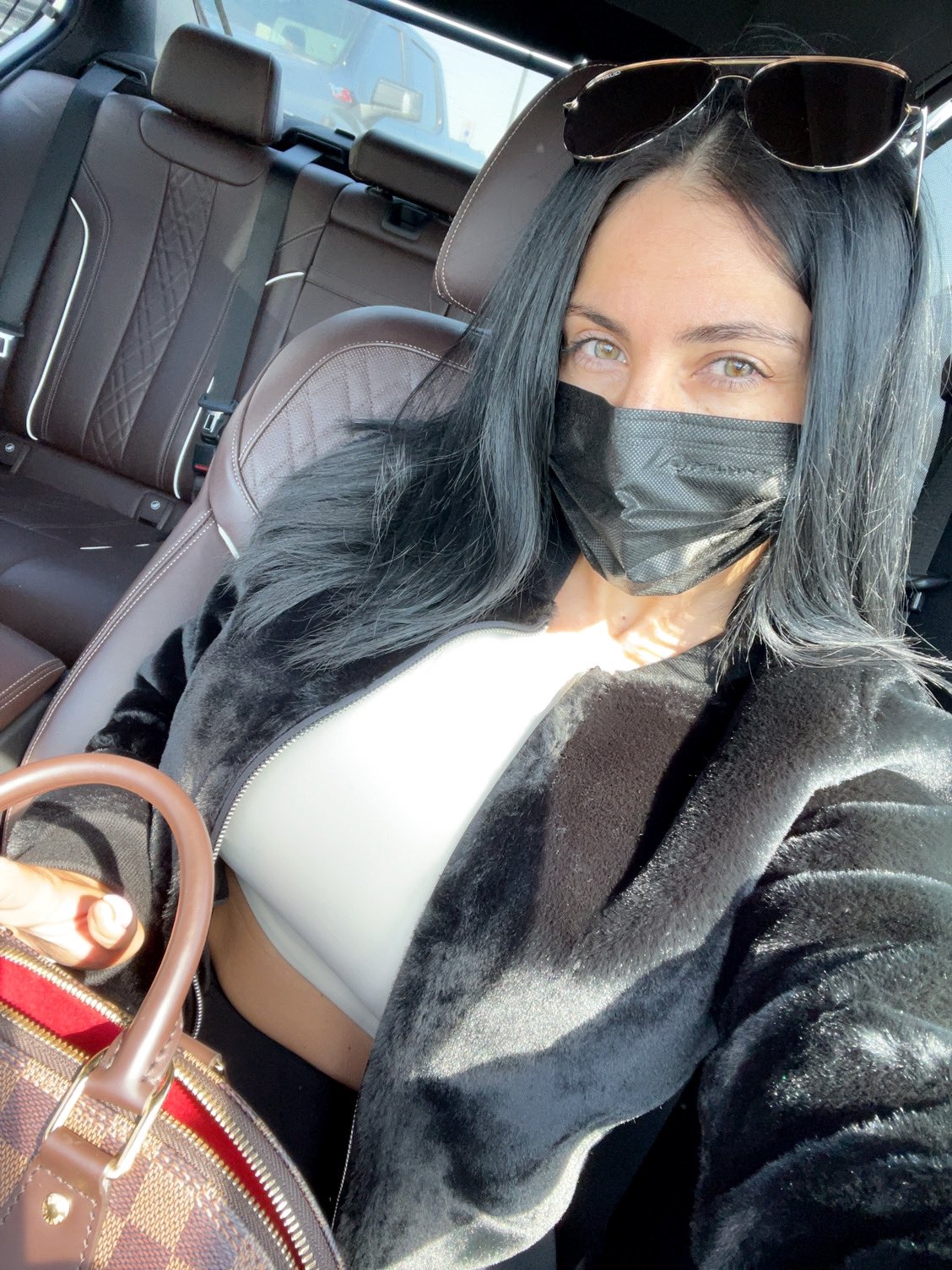 TW Pornstars - 1 pic. Cherry Devivre. Twitter. Hello everyone! ️How’s your day going? Finally ...