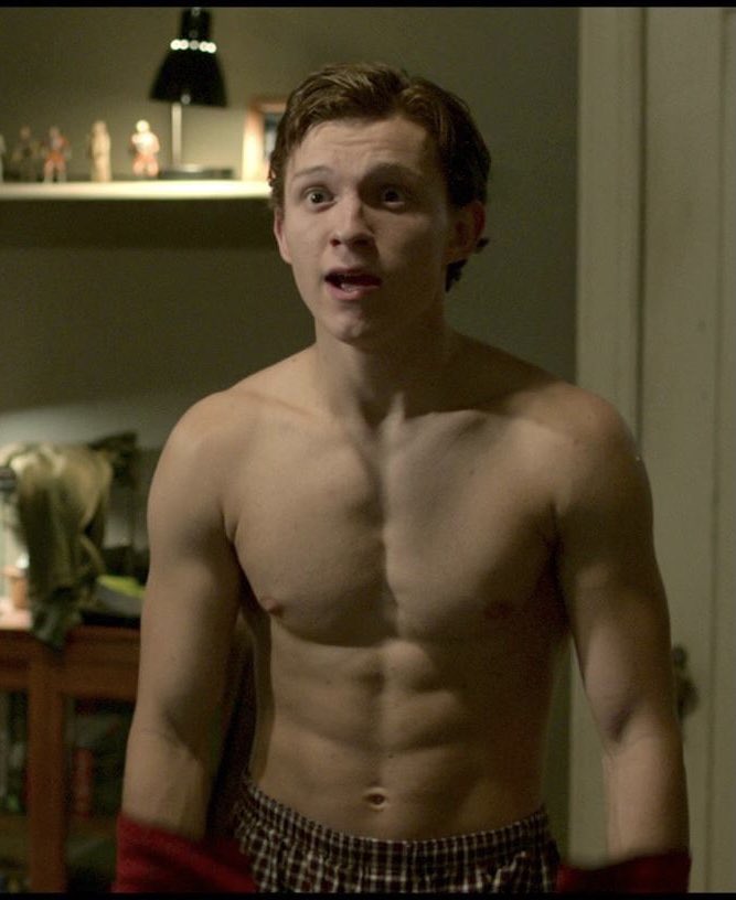 JBells 🔔🎄 on Twitter: "Sometimes I think about Homecoming, and how these shirtless scenes are ...