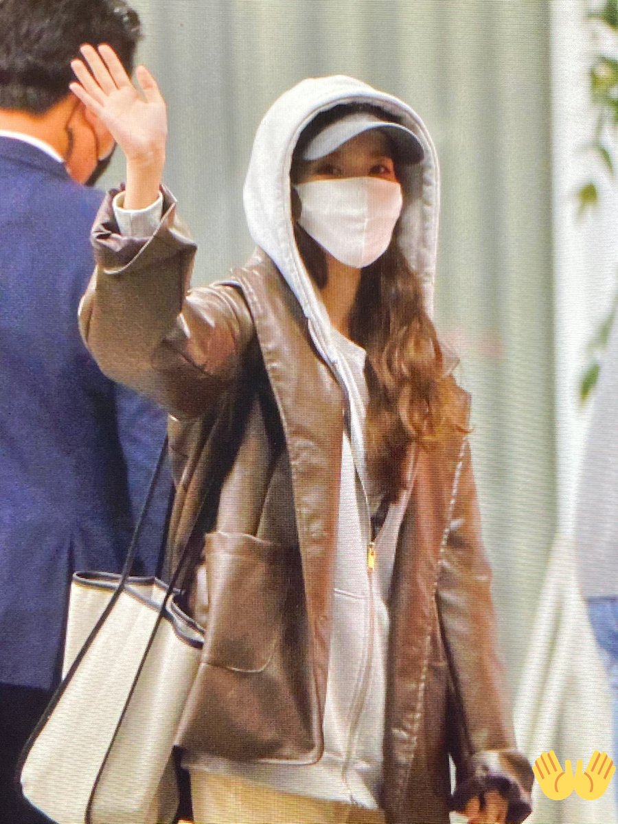 210325 cr. iu_bluewing #아이유 #이지은 #IU #아이유 #이지은 #iu iu moments @archiveljn