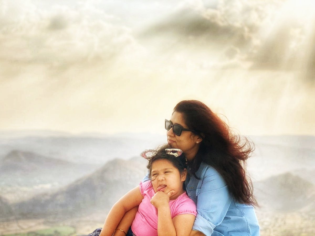 Yamini Mishra Esposa De Nilesh Mishra Shahjahanmumtazmahal Archives