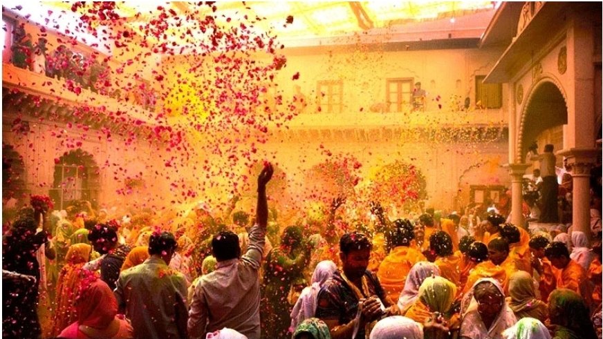 𝙃𝙤𝙡𝙞 𝙬𝙞𝙩𝙝 𝙆𝙧𝙞𝙨𝙝𝙣𝙖: It's finally that time of the year when Krishna ...