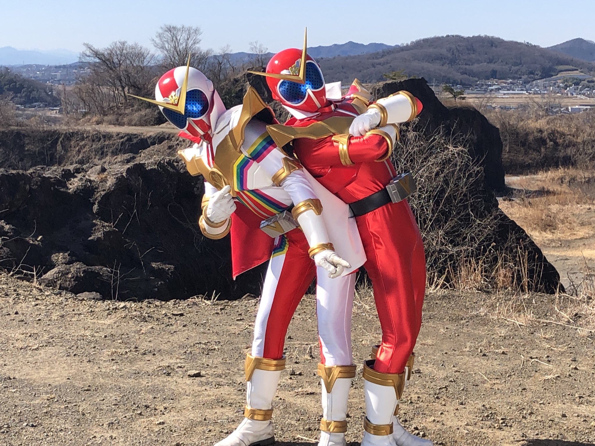 Sentaifive 戦隊ファイヴ On Twitter Good Morning From Us To You ⚪️ 🔴…
