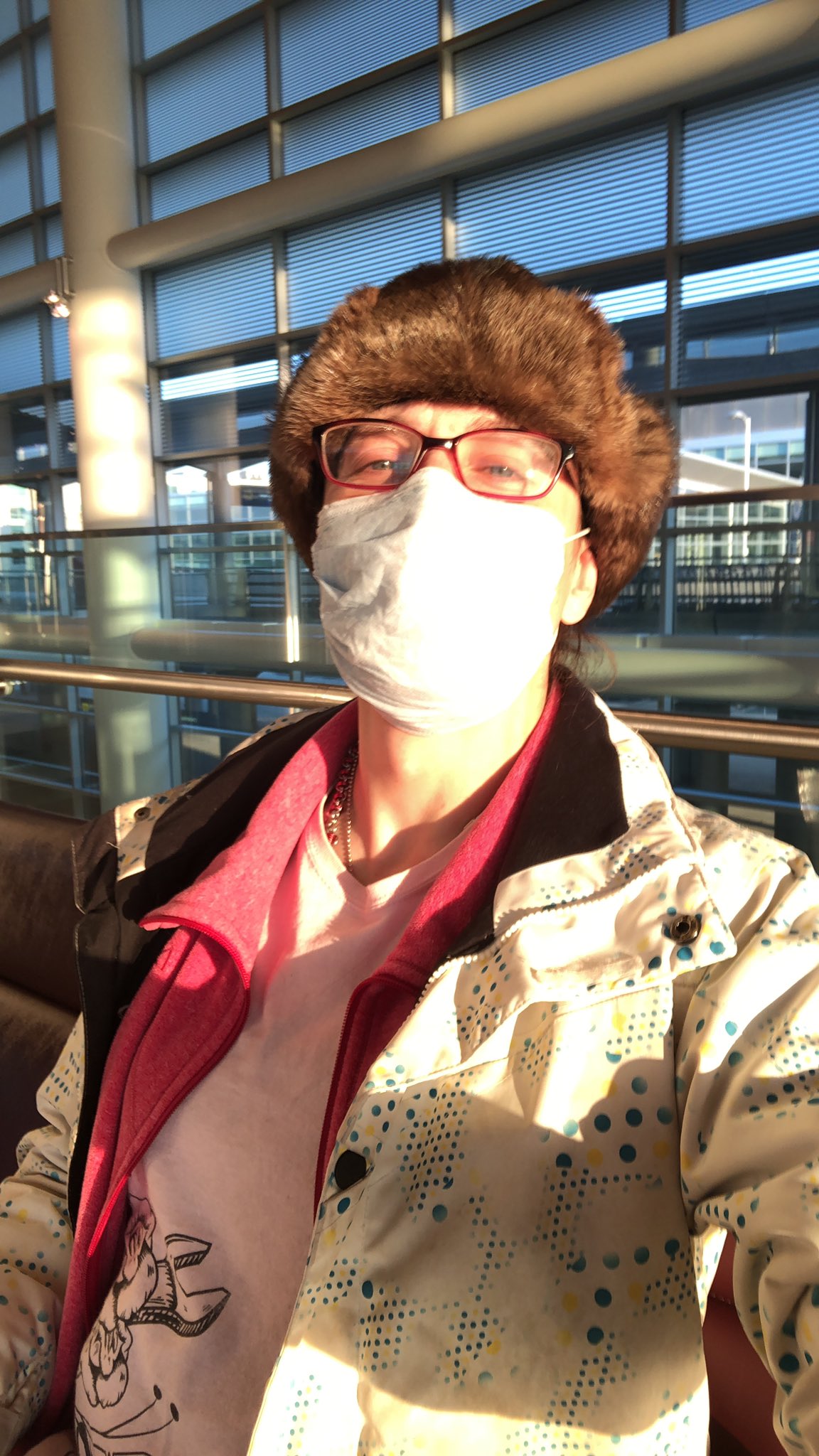 Sissy Kitty On Twitter Lol At The Airport Slightly Too Early I Cant Check In Just Yet Looks