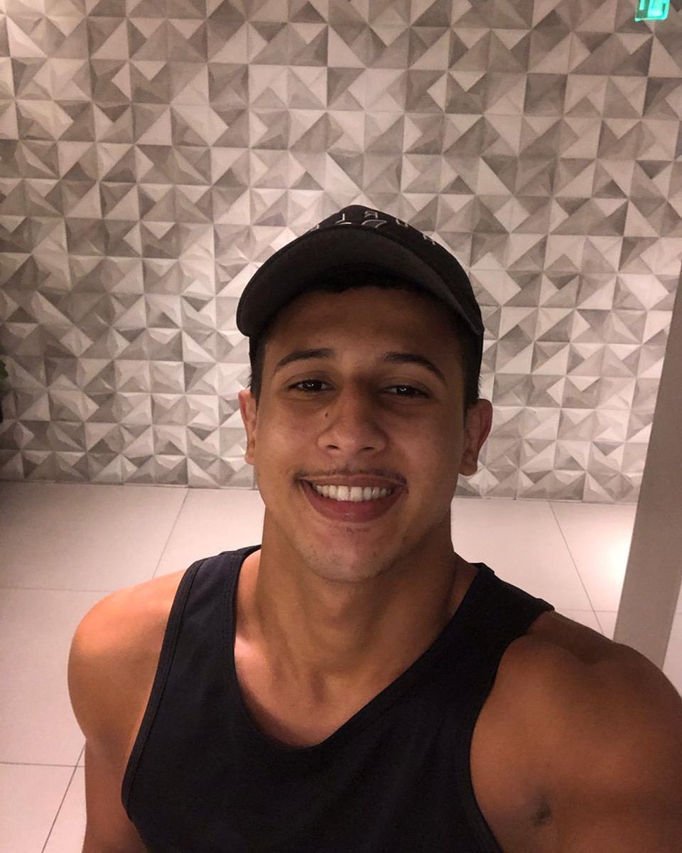 Leleo (@Leonardo_rlmg) | Twitter