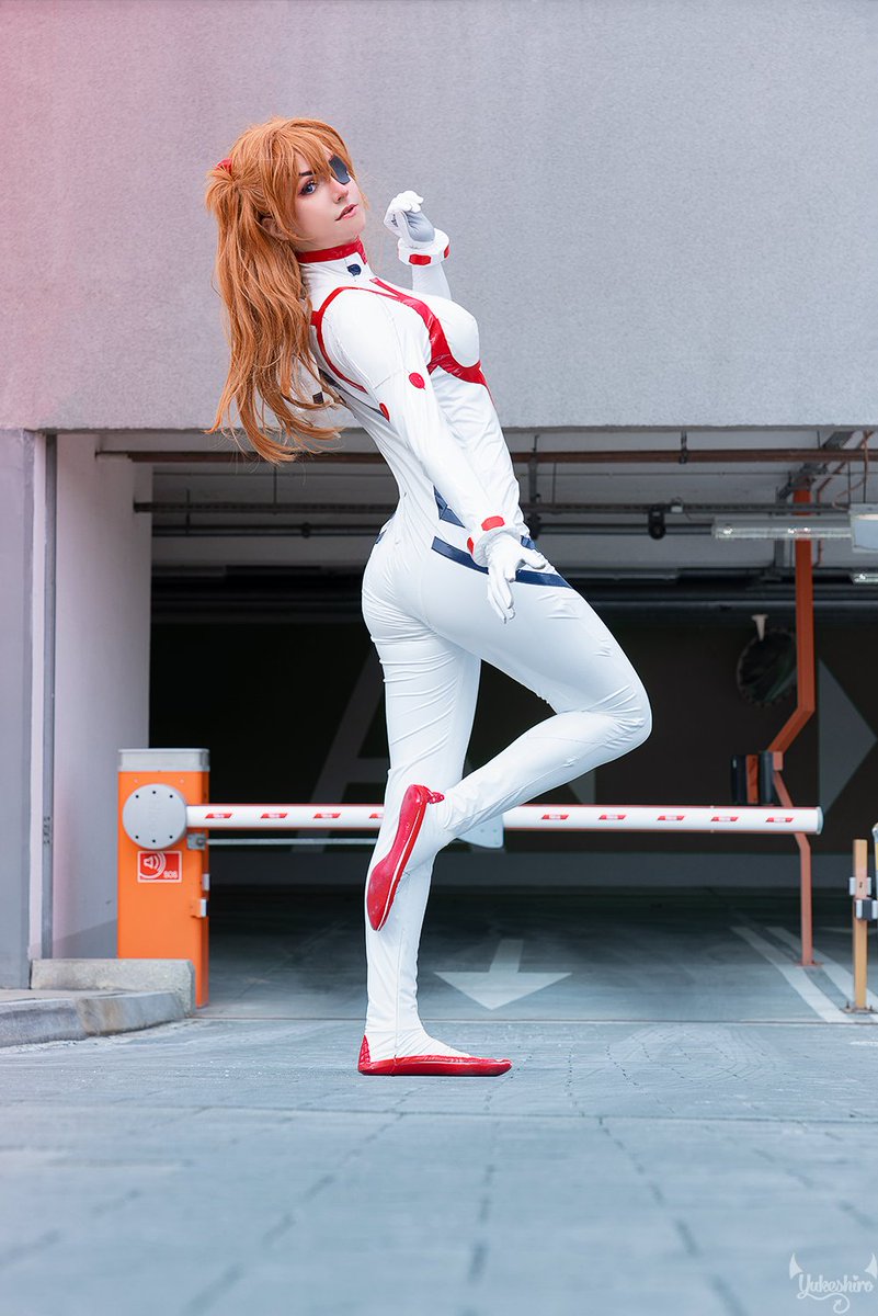 Twoucan - Yukeshiro / SHAAARK! 🦈💦 (@Yukeshiro)