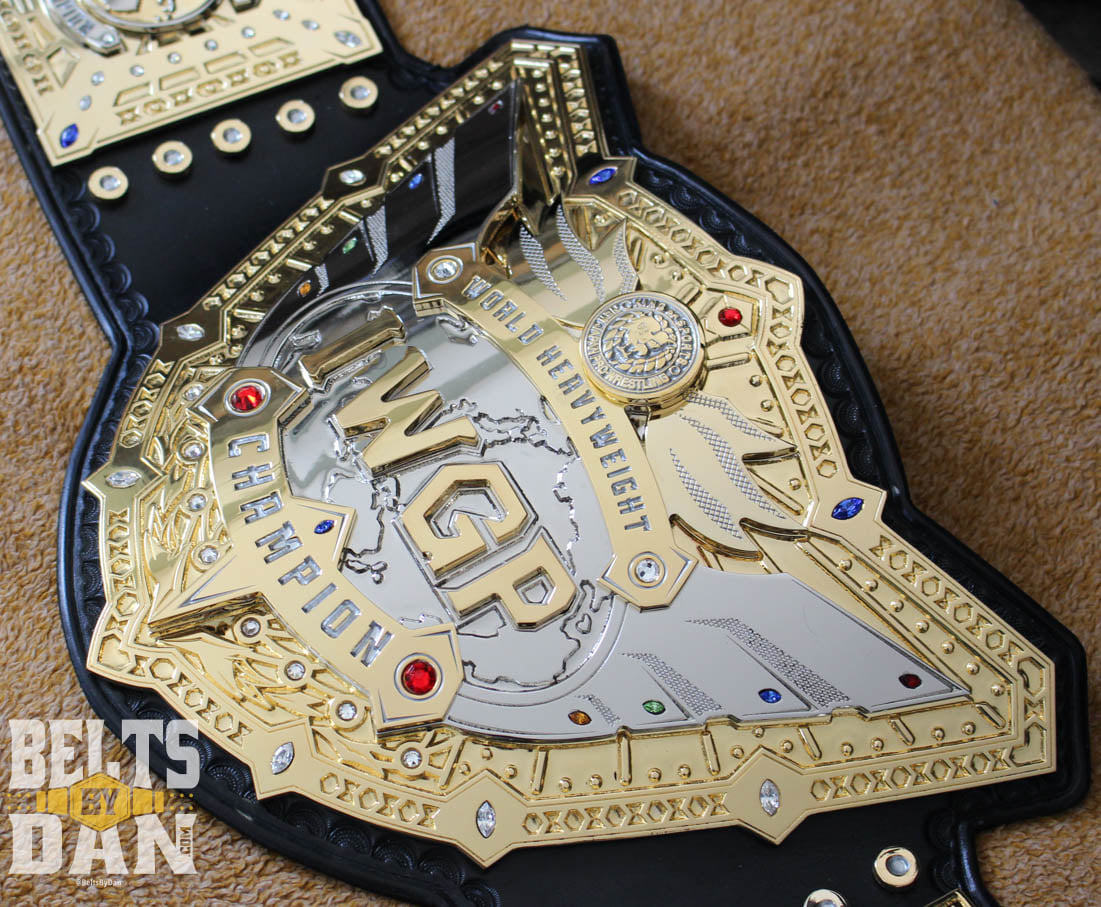 HQ images and different angles of the new IWGP World Heavyweight belt ...