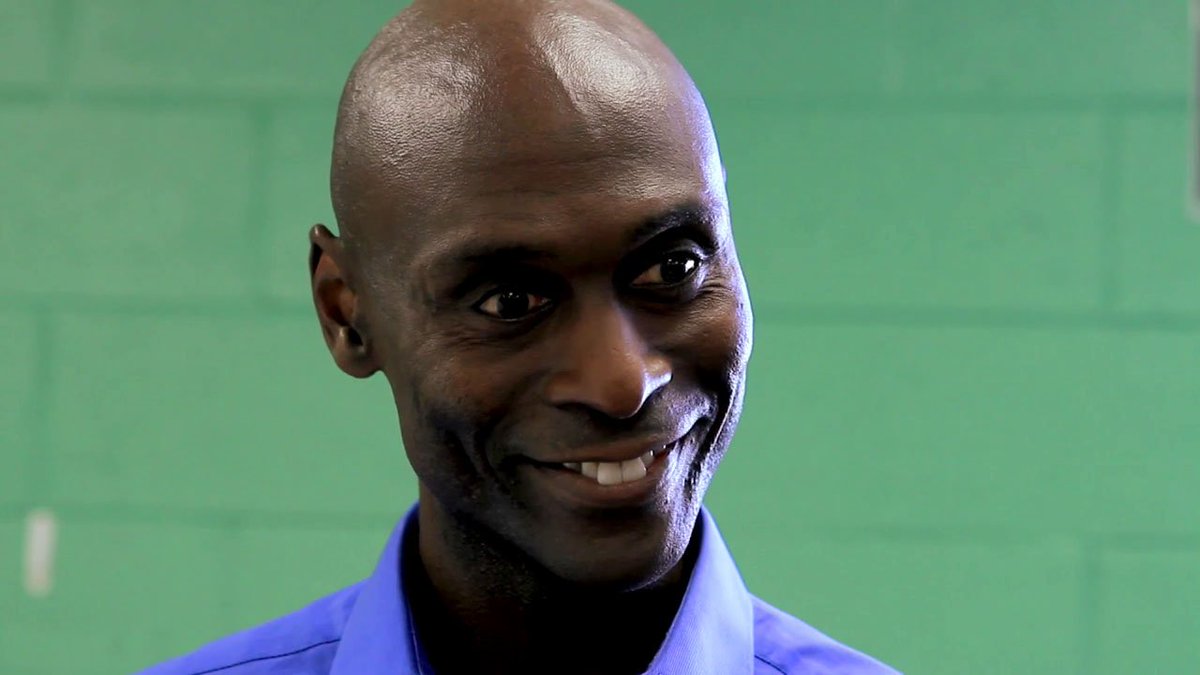 Can someone remind me why it's not possible to put Cayde's body on the ...