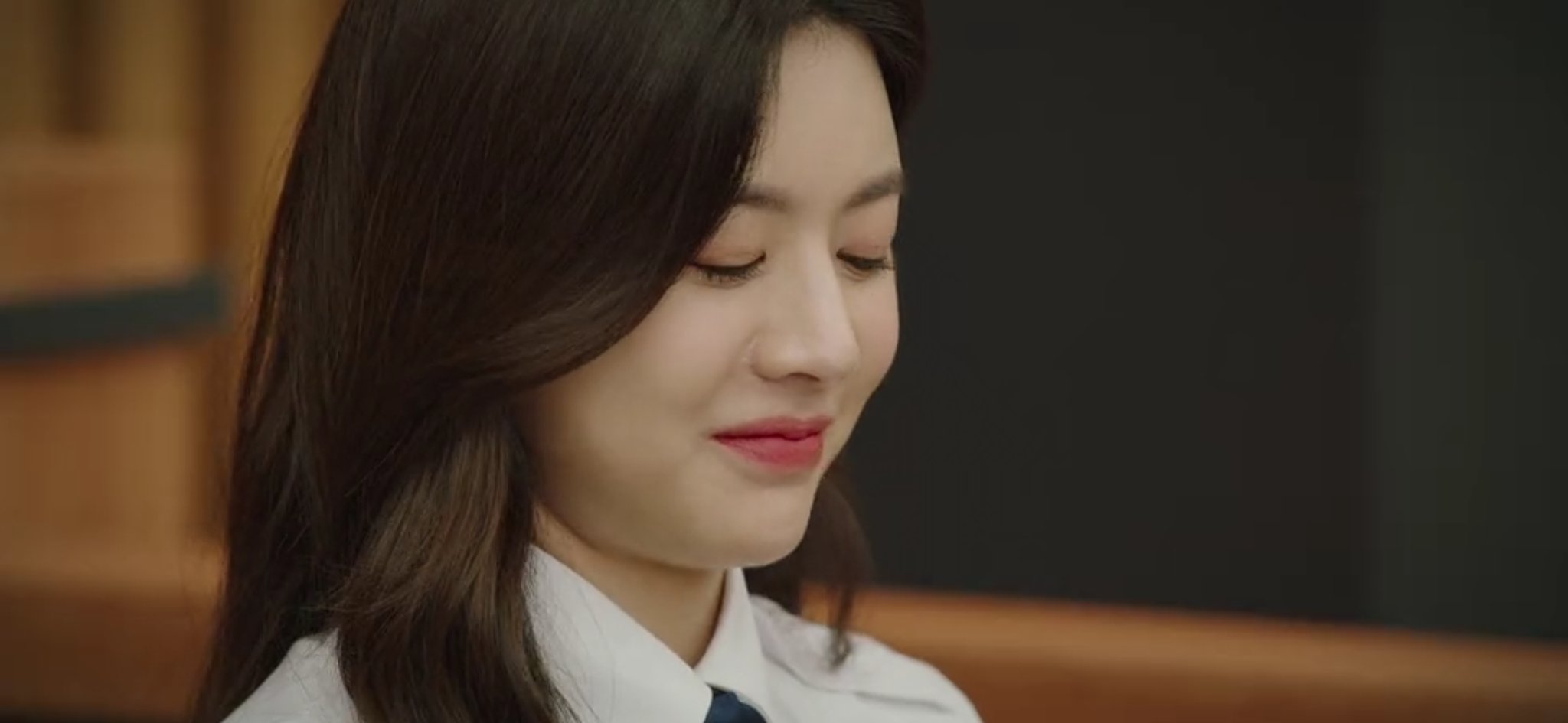 dran on Twitter: "she's shookt af but i remember he studied med before going to law school # ...