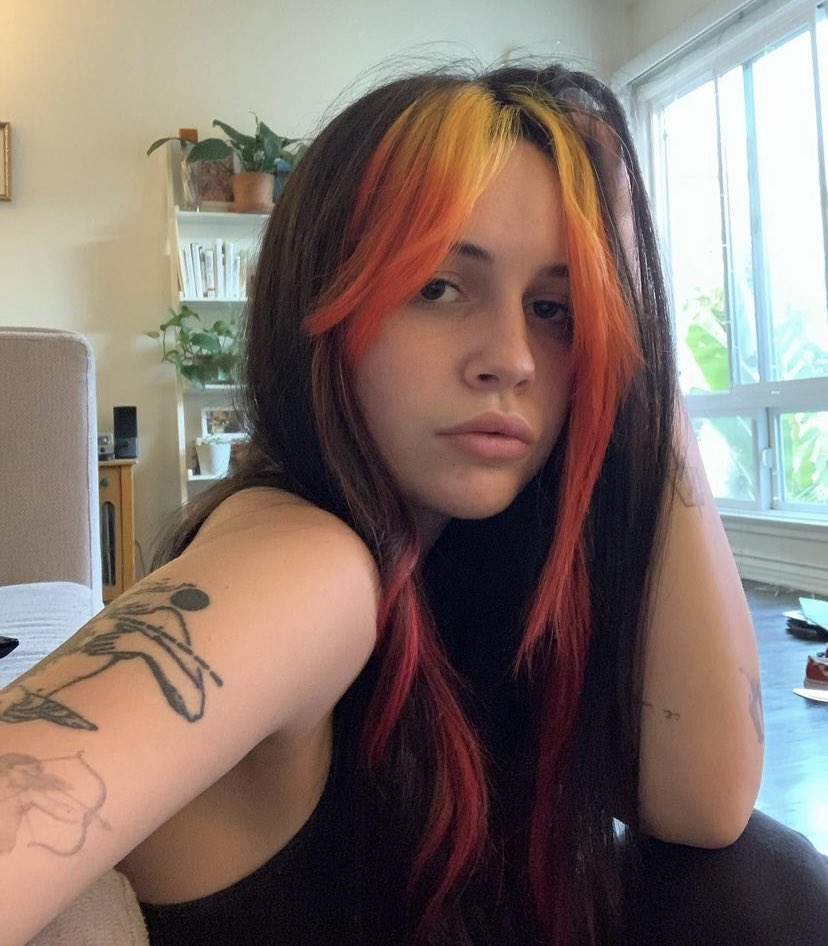 Beatrice Miller 2022 Hair