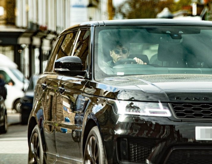 Harry Styles Range Rover