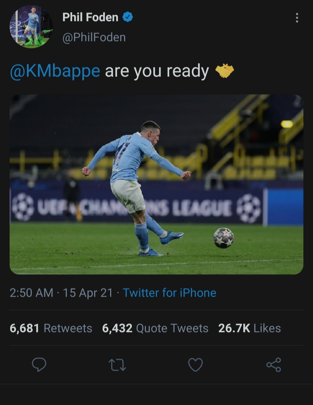 Football twitter store
