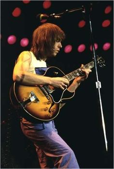 Steve Howe Guitarist Young
