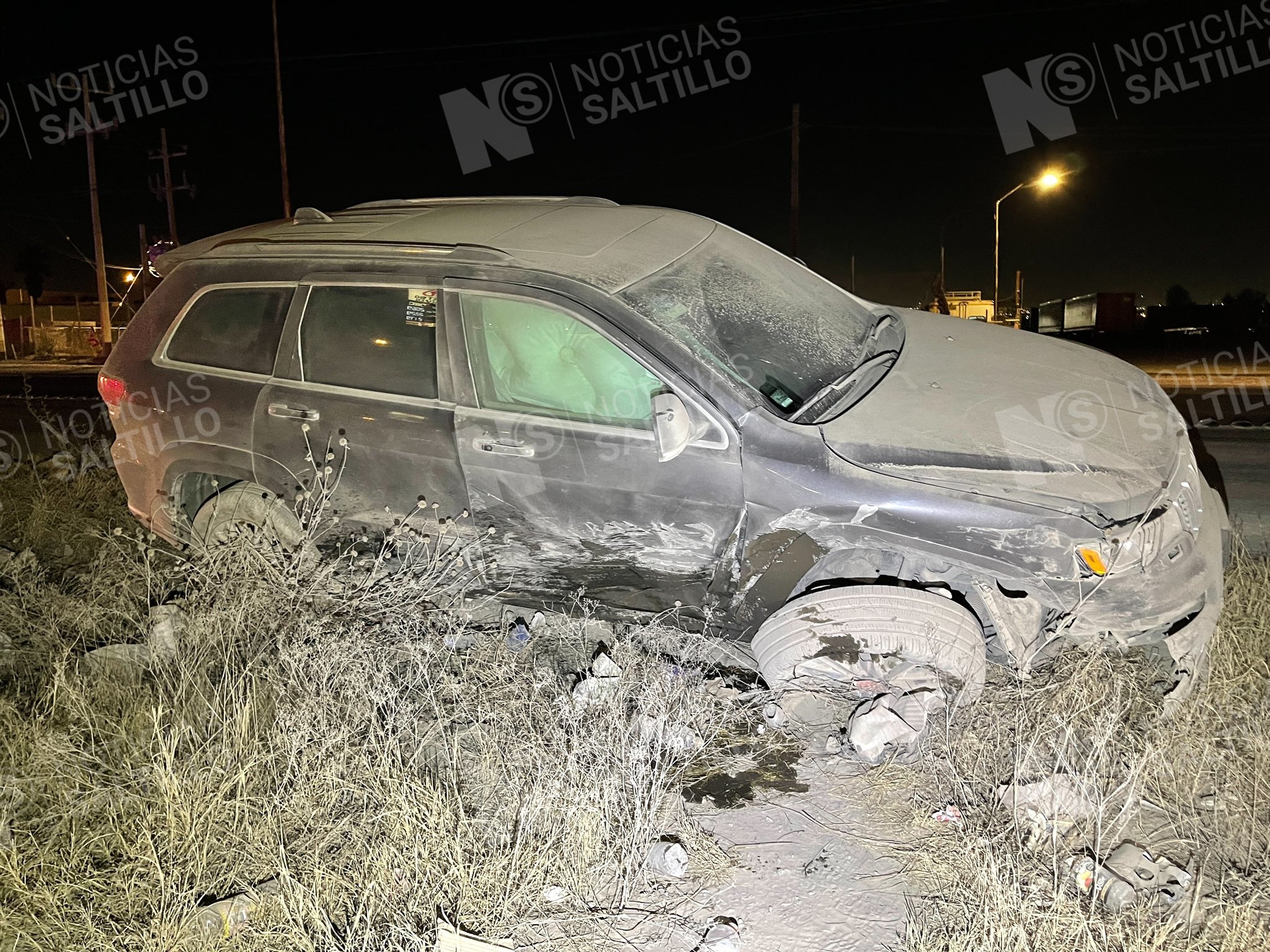 Noticias Saltillo on Twitter: "Aparatoso choque en el cruce del libramiento Oscar Flores Tapia y ...