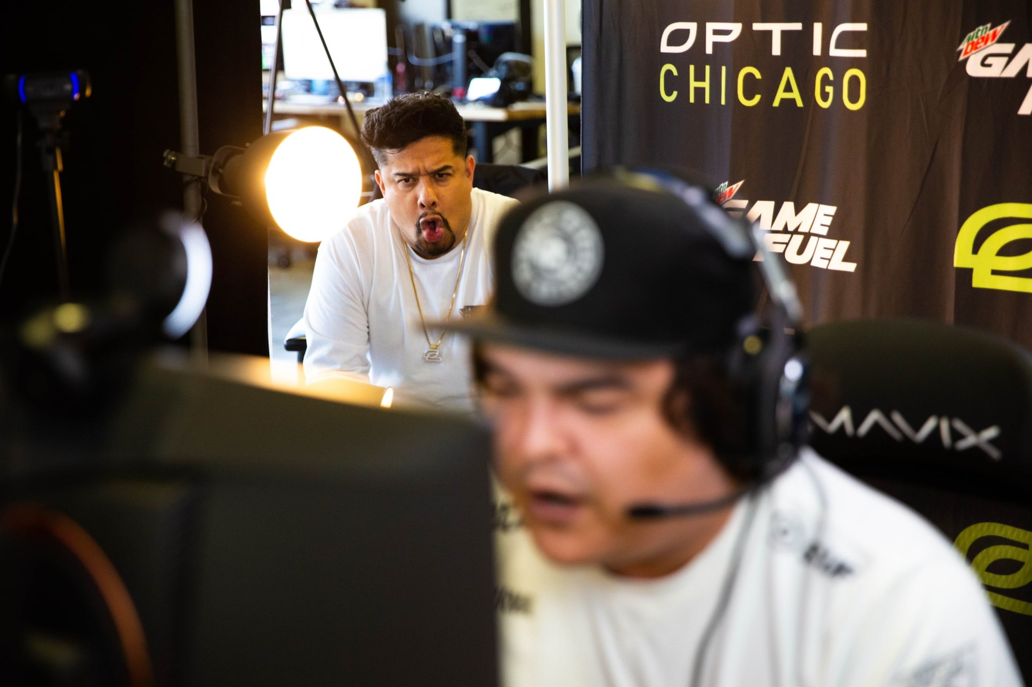 OpTic HECZ on Twitter: "I sit behind @FormaL every match (there’s no room anywhere else) and the ...