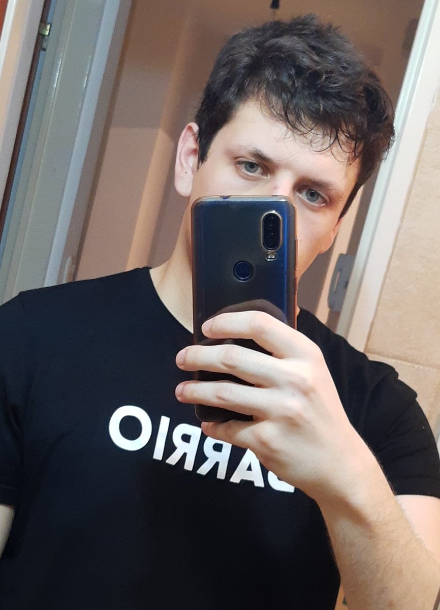 Farfadox on Twitter: "Momento Farfa Edgy…