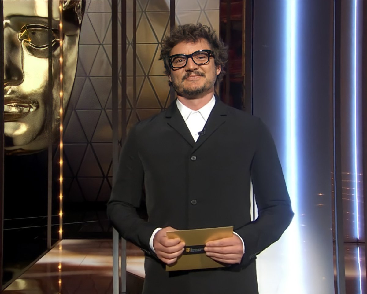 Pedro Pascal Glasses 2016 Emmy Awards: See What Glasses Your Favorite