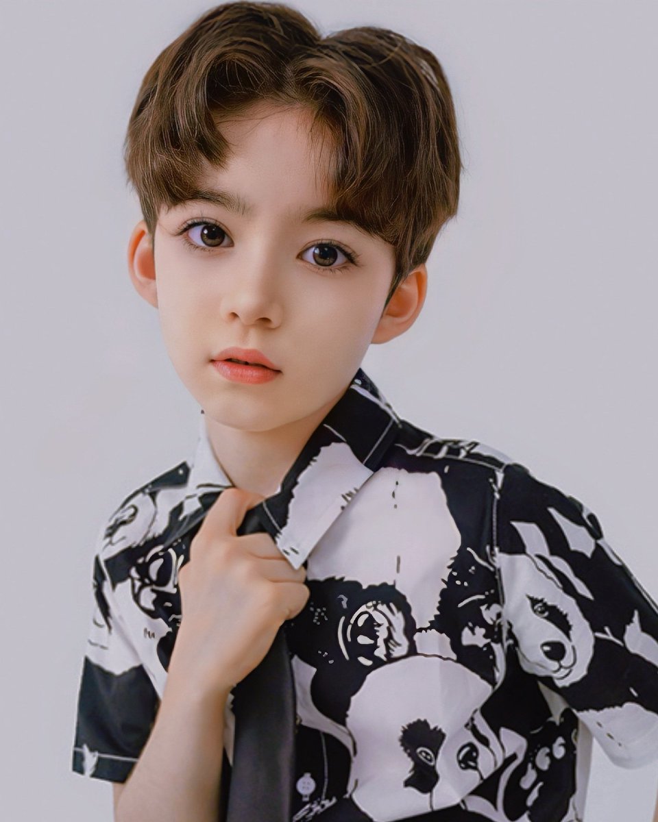 Lauren Lunde Brother