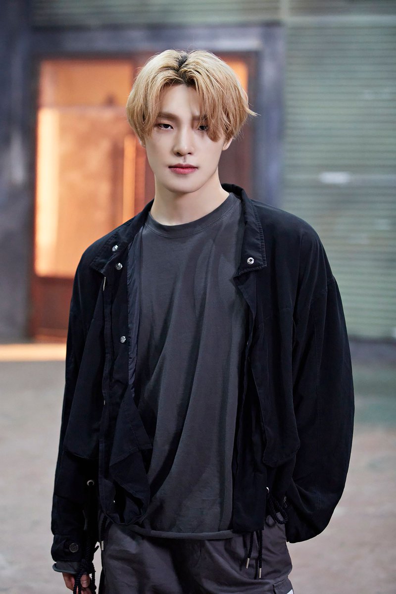 Lee Chan Svt