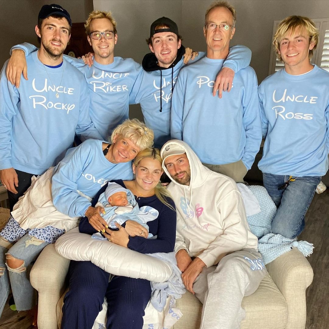 Ross Lynch Whole Family