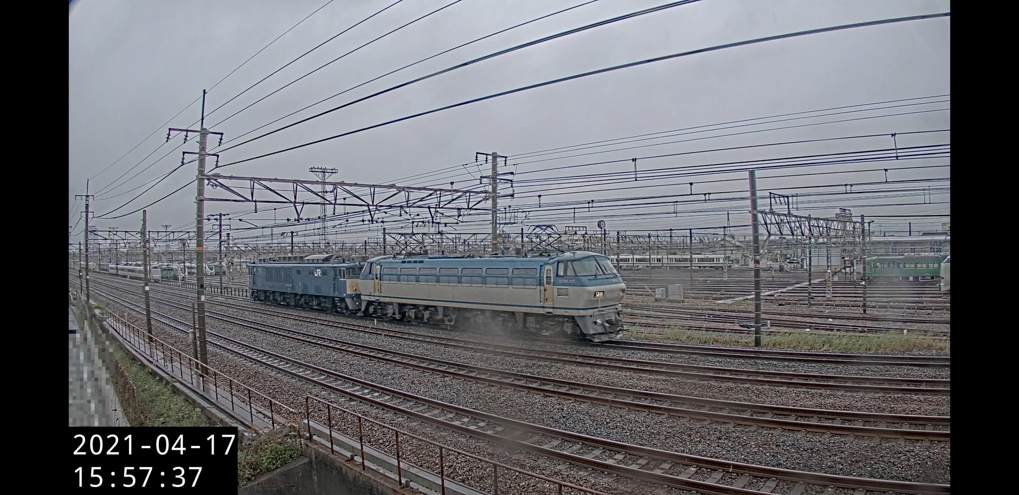 ピス on Twitter: "今日のスクショその⑤ ・4076-4075列車EF510-510(銀釜) ・単9372列車(向日町FB溶接工臨返空牽引機返却)EF65-1128入庫 向日町 ...