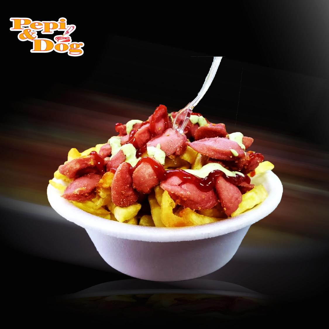 Salchipapa Ecuatoriana