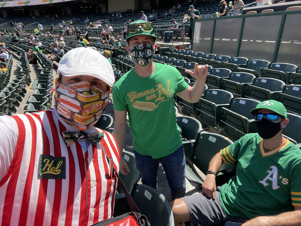 Derek Breese on Twitter: "Hal, where do I get these shirts in Canada?…