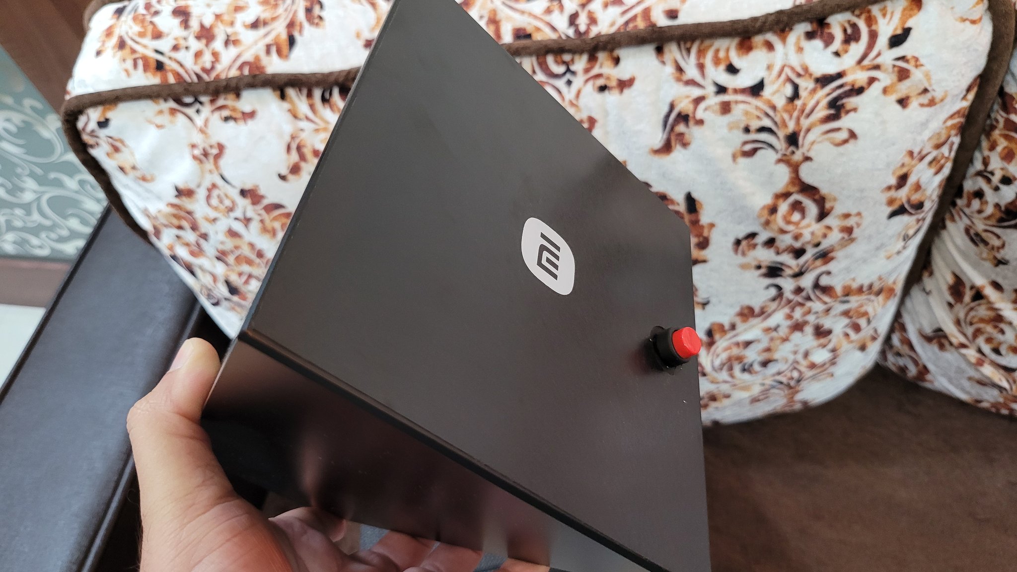 Gogi Tech on Twitter: "Mi 75 Inch tv here is the invite #mitv…