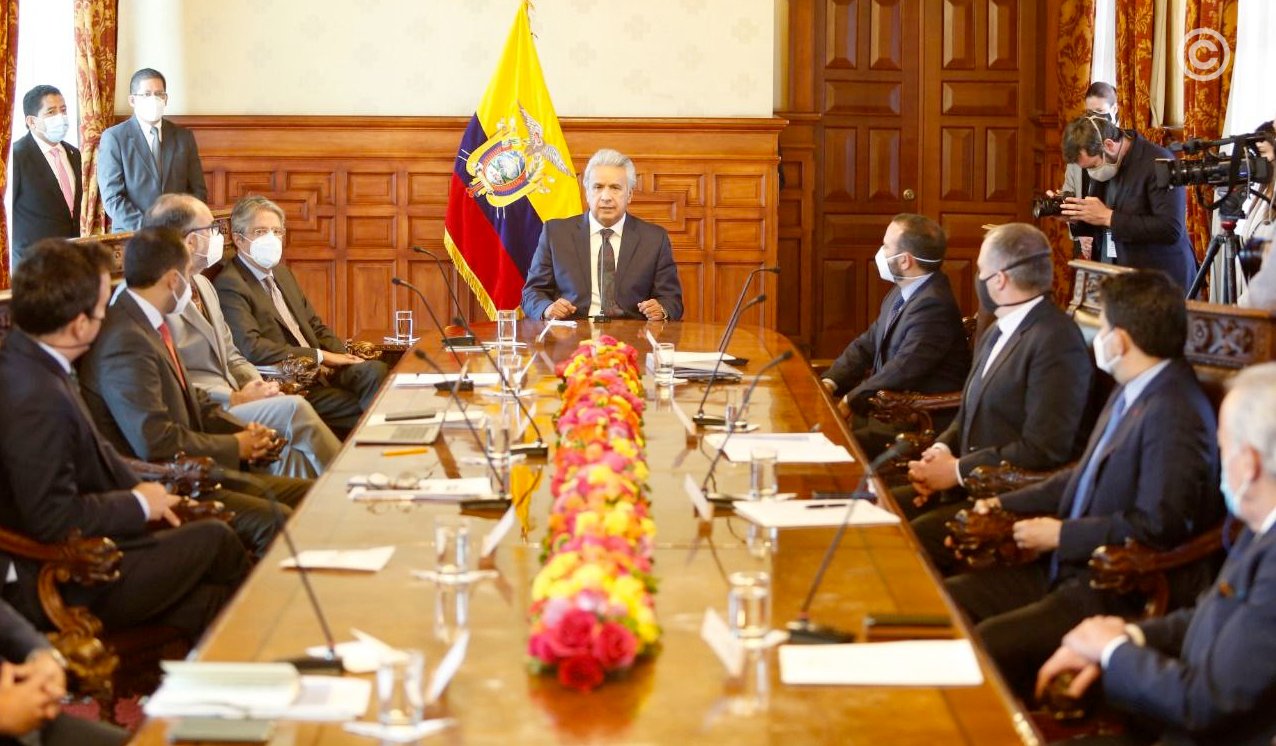 Presidencia ECU on Twitter: "El Primer Mandatario, @Lenin Moreno y el presidente electo ...