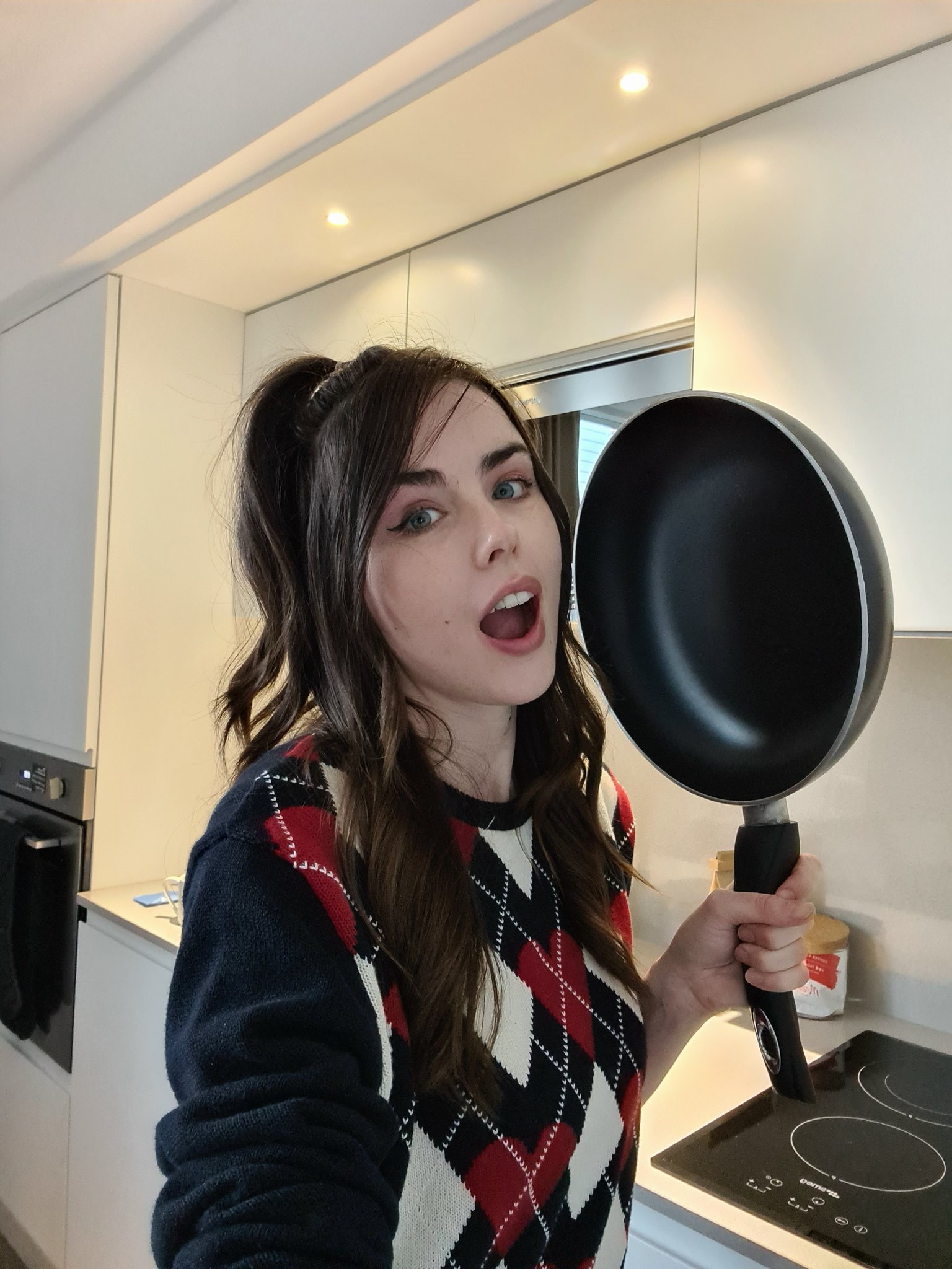 TW Pornstars - Danielle Love. Twitter. Alright. This is probably a ...