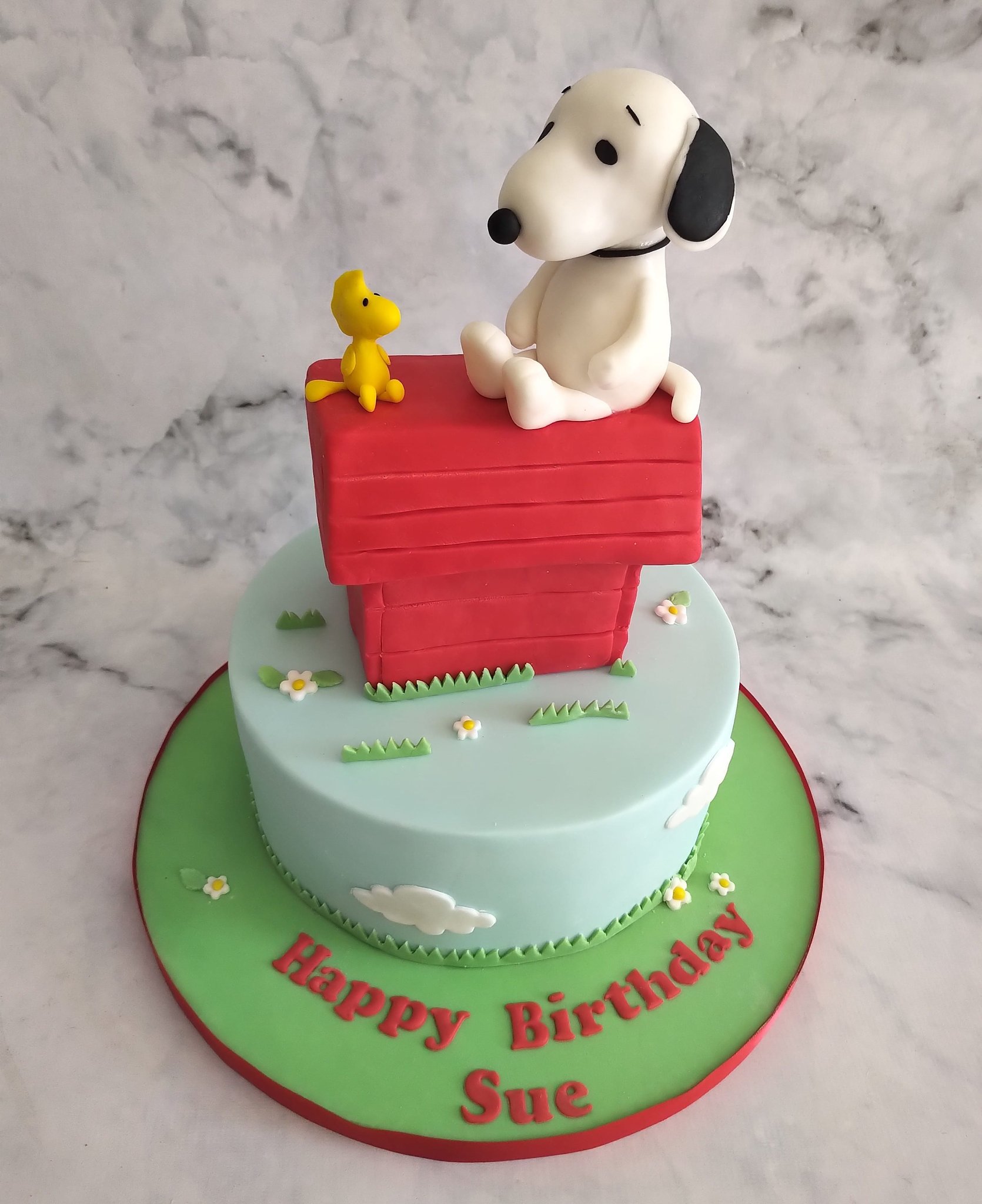 Happy Birthday Snoopy Cake