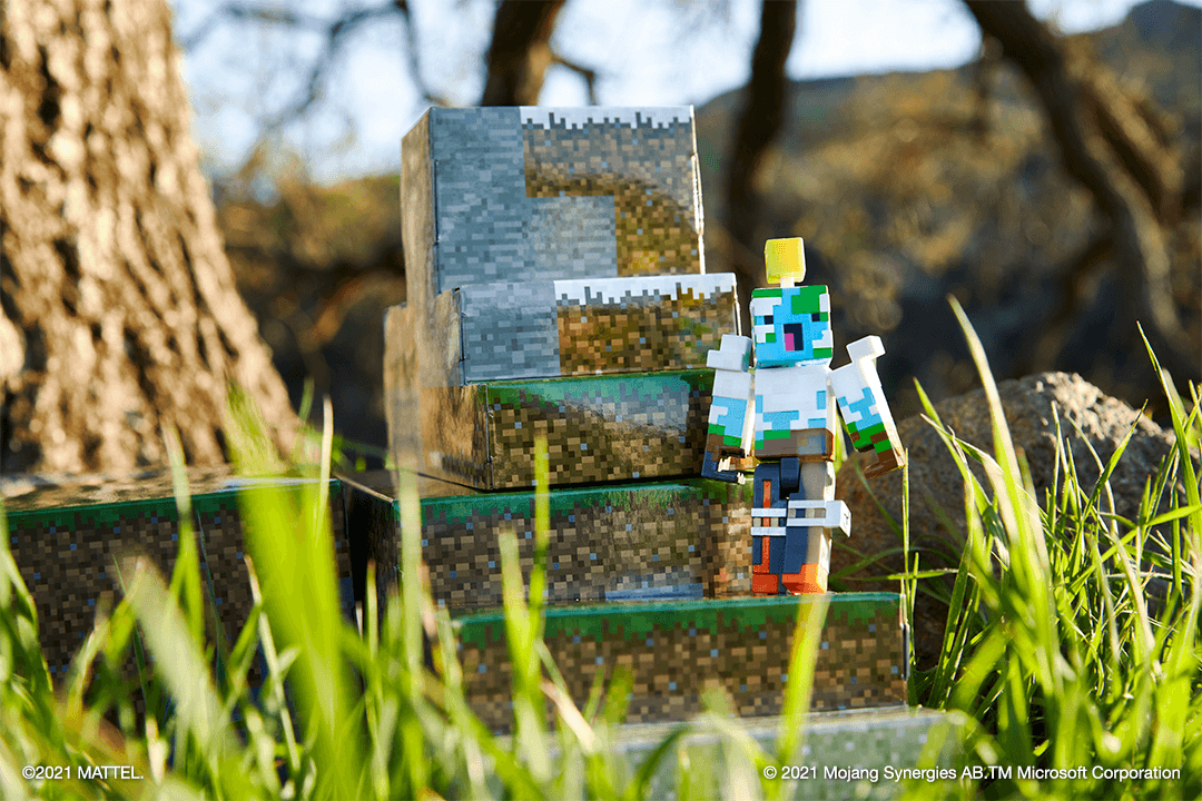 Minecraft Overworld Playset With Action Figure 10 Papercraft Blocks ...