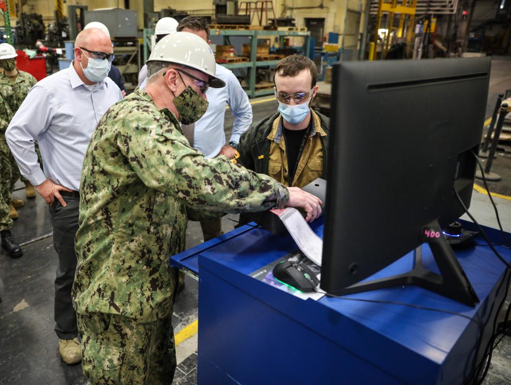 U S Navy On Twitter Americas Shipyard In Action 🇺🇸 ⚓ During A
