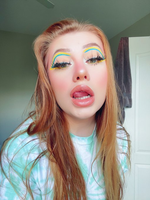 Tw Pornstars Town Slut ๐ First Ever B G Content Soon The Most Liked