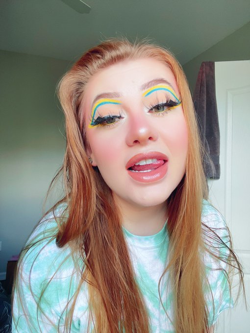 Tw Pornstars Town Slut ๐ First Ever B G Content Soon The Most Liked