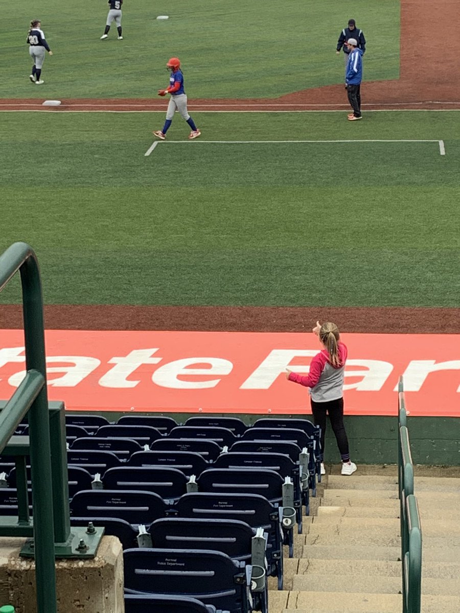 Karli Yoder (@karlijae1) | Twitter