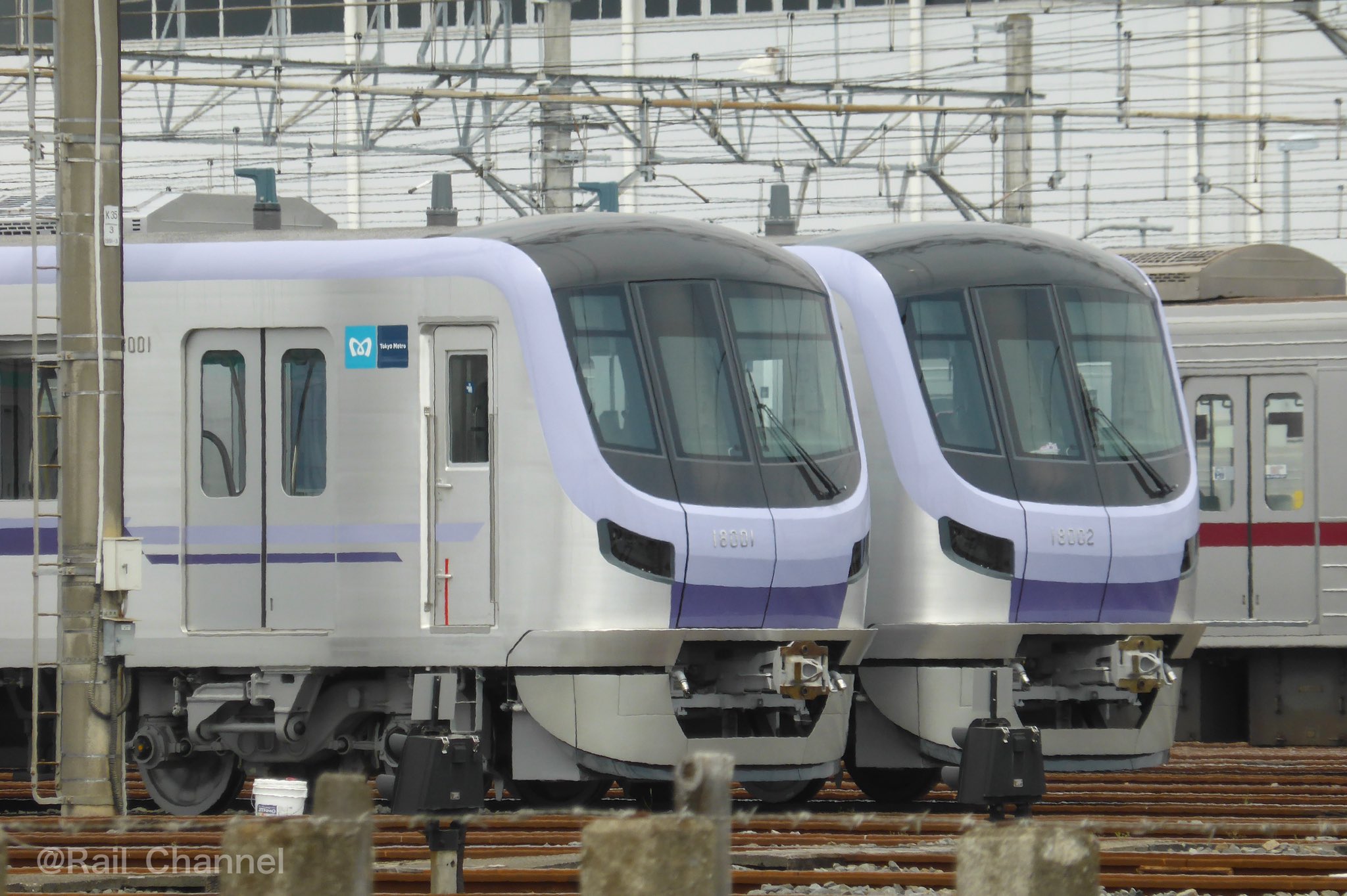 白 虎 on Twitter: "2021.4.25の #南栗橋車両管区 #18000系 が2本並んで留置 #18101F #18102F #5000系 #5107F #30000系 ...