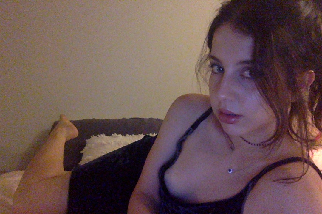 Princess Violette🍓 on Twitter: "i love how mean i am to you https://t.co/L4kENtHZuh" / Twitter