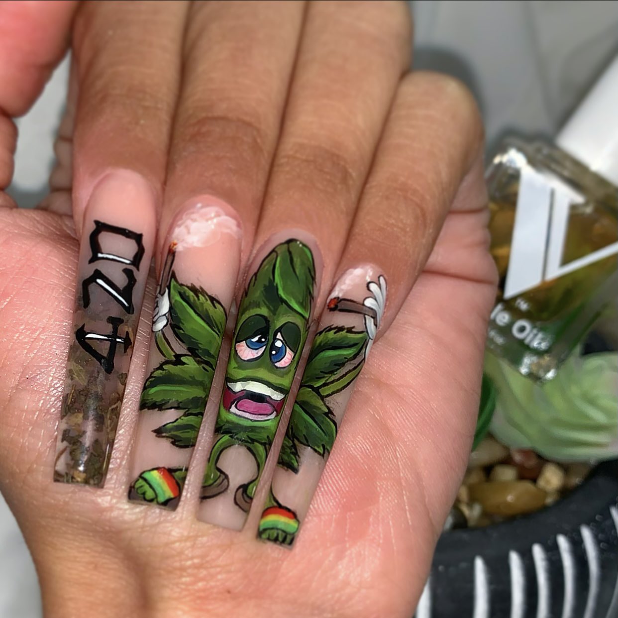 420 Nail Art