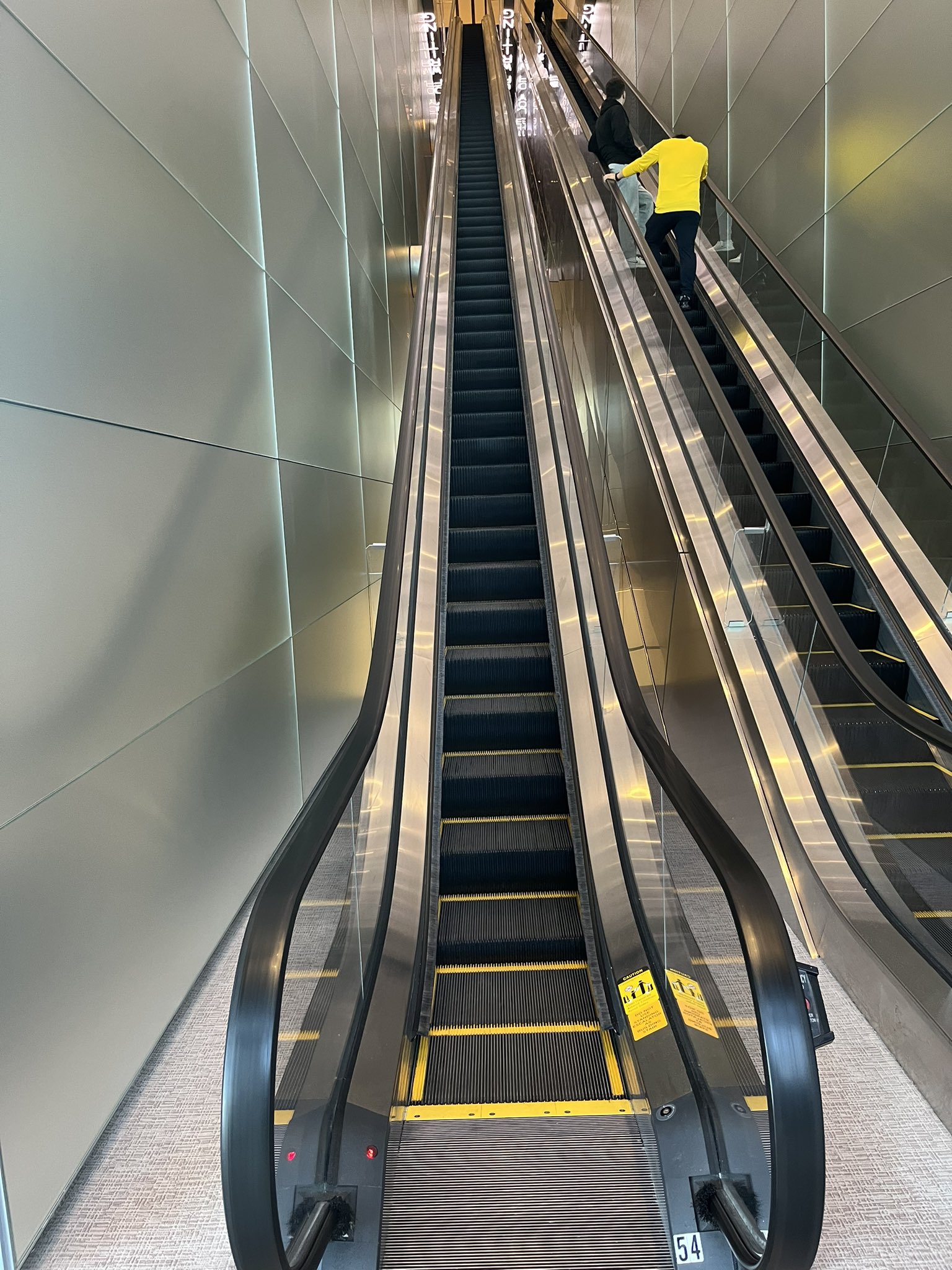 Worlds Tallest Escalator Hong Kong Central Mid Level Escalator