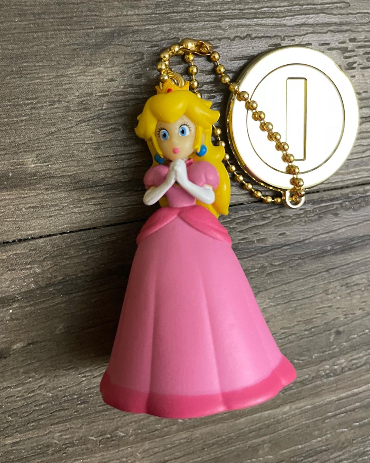 Super Mario Princess Peach F